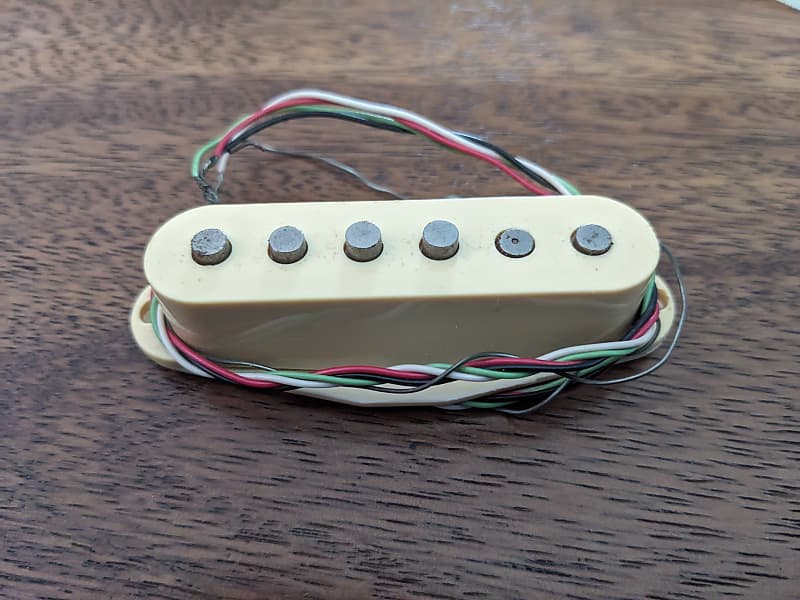 Dimarzio HS-1 DP115 Hum-Cancelling Stacked Stratocaster | Reverb