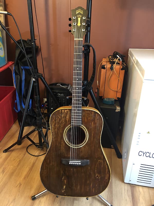 Guild G-37 1972 Refinished | Reverb