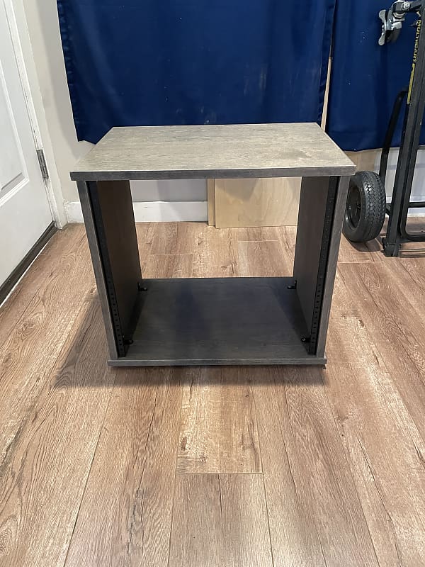 Gear Hive 10U Studio Rack | Reverb