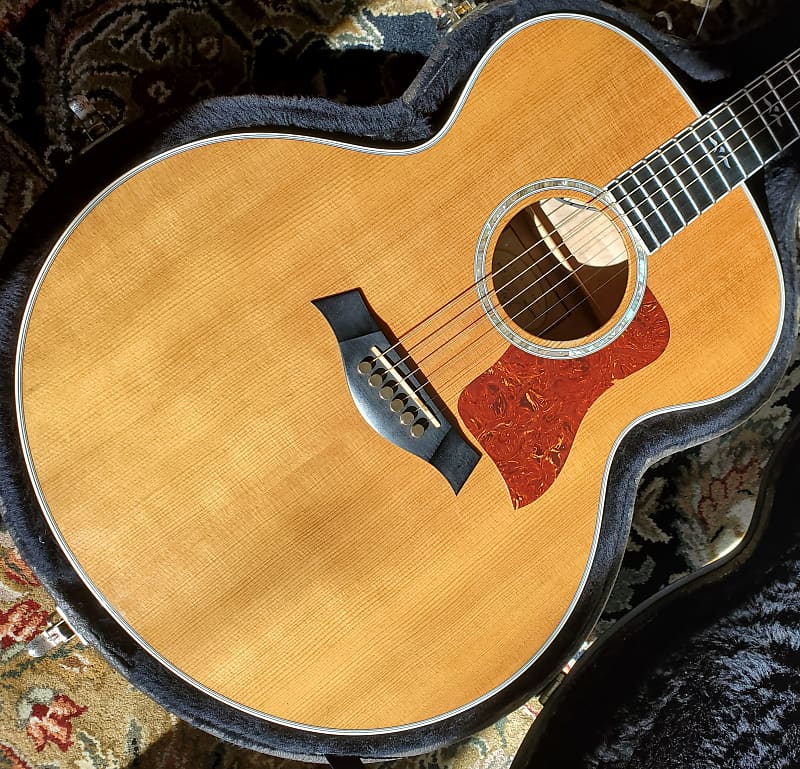 Taylor 615 Jumbo Acoustic Electric Quilted Maple || | Reverb Canada