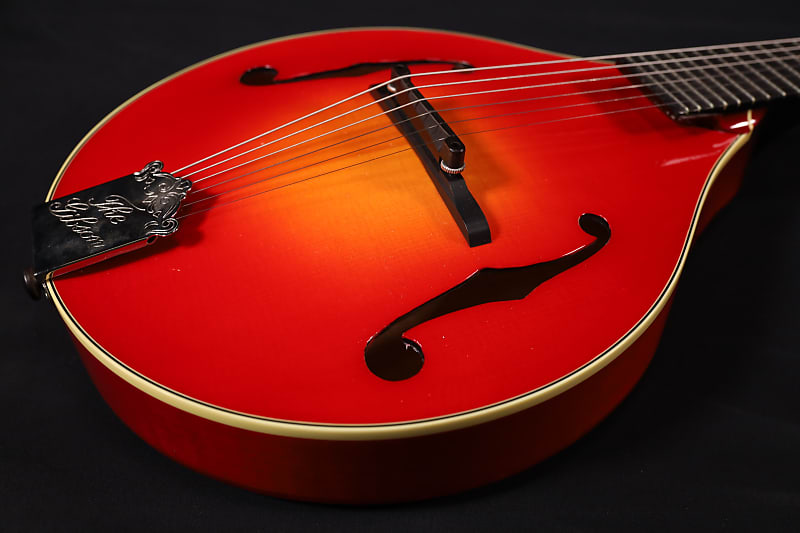 MINT Gibson M6 (6-string) Mandolin, 2005, Cherry Sunburst | Reverb