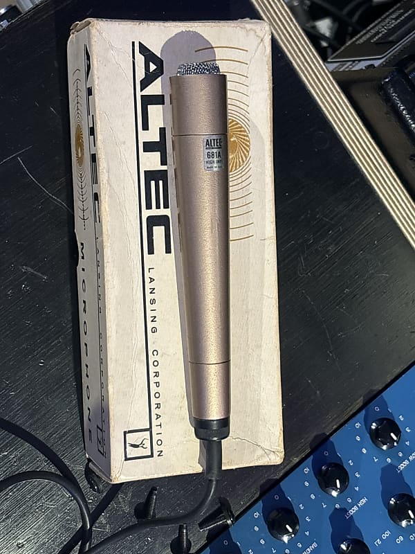 Super clean 1969 Altec 681A cardiod dynamic studio microphone | Reverb