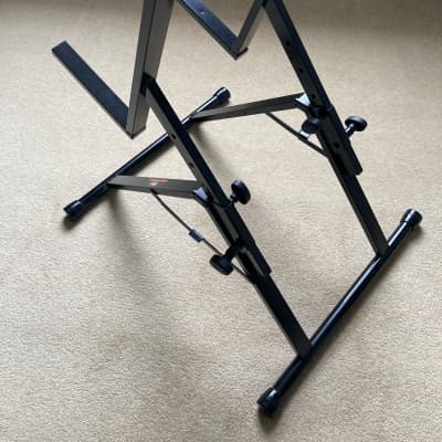 Combo / Amp / Monitor Stand | Reverb UK