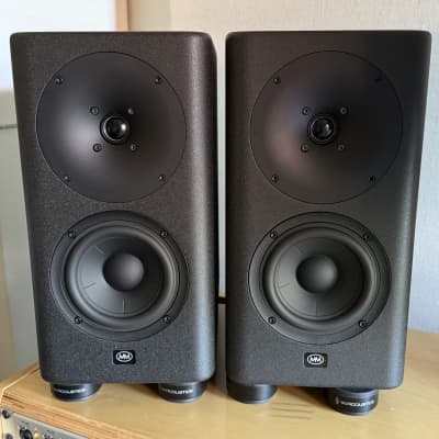Mesanovic CDM65 Monitor Speakers - Pair | Reverb
