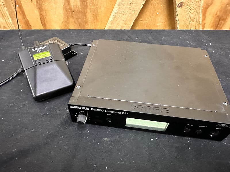 Shure PSM300 IEM System P3T Transmitter / P3RA IEM Body Pack | Reverb