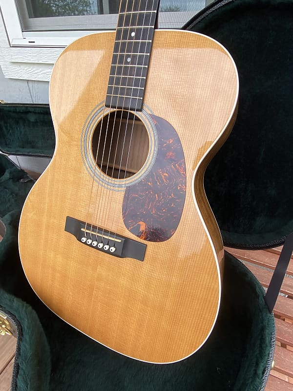 Martin Custom | Reverb
