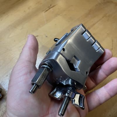 DW DWSMRKC15V 9000 Series Multi Use V Rack Clamp 1.5” w/PDP | Reverb