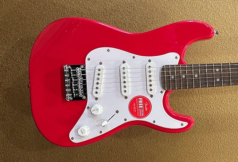 Squier MINI STRATOCASTER | Reverb