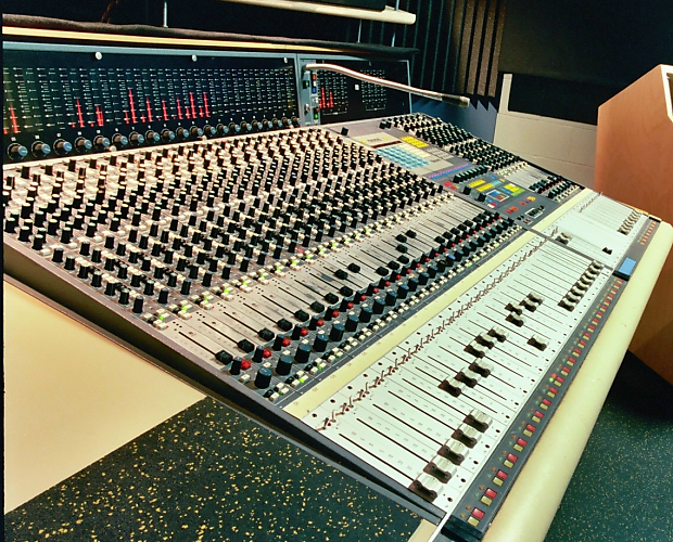 Neve 8128 32 Channels Console Complete. Great Deal | Reverb