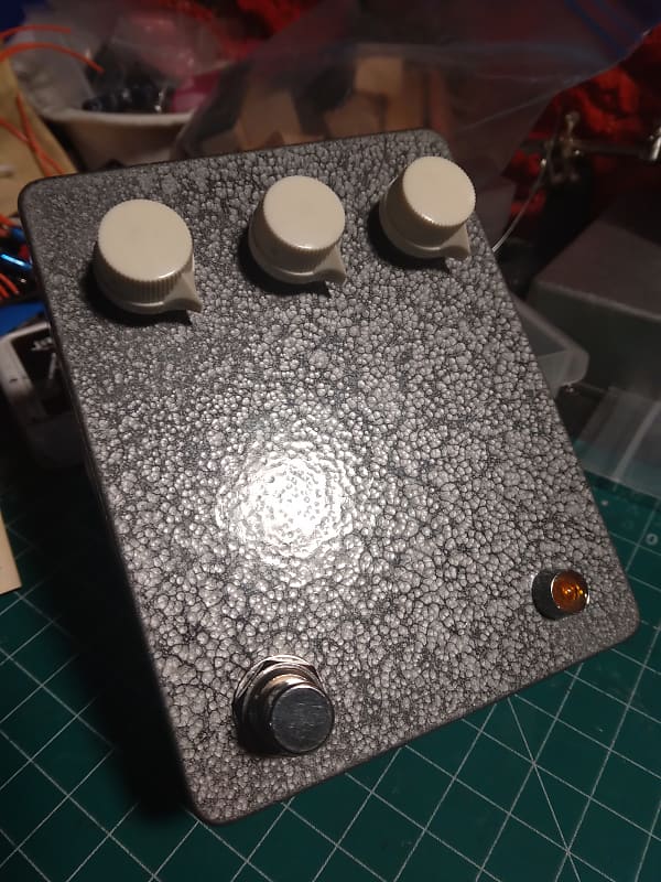 DIY Germanium Treble Boost 2022 - Silver Hammertone | Reverb