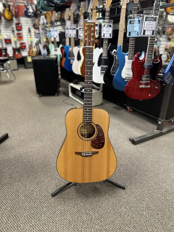 Daniel M DM42 1996 - Spruce | Reverb