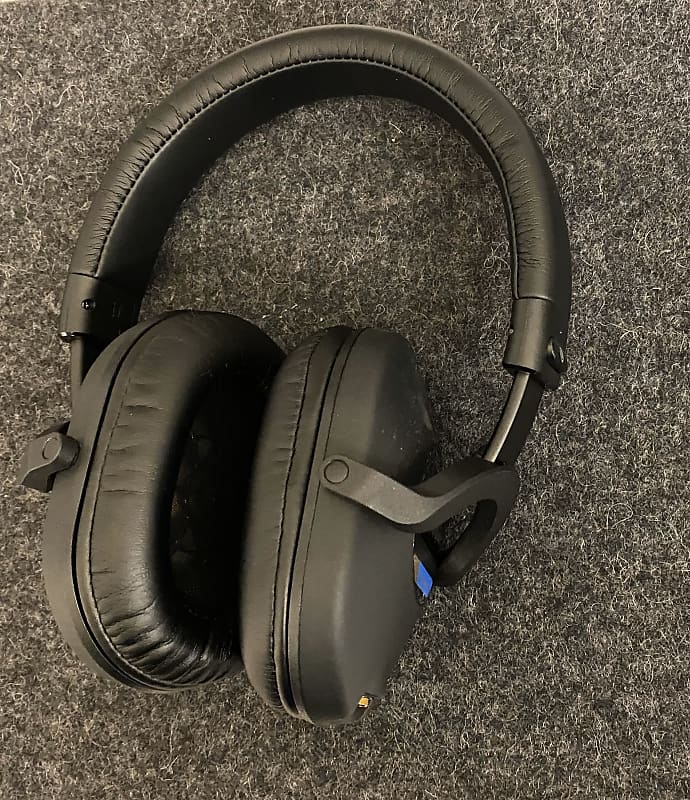 Sony MDR-7520 Studio Headphones | Reverb