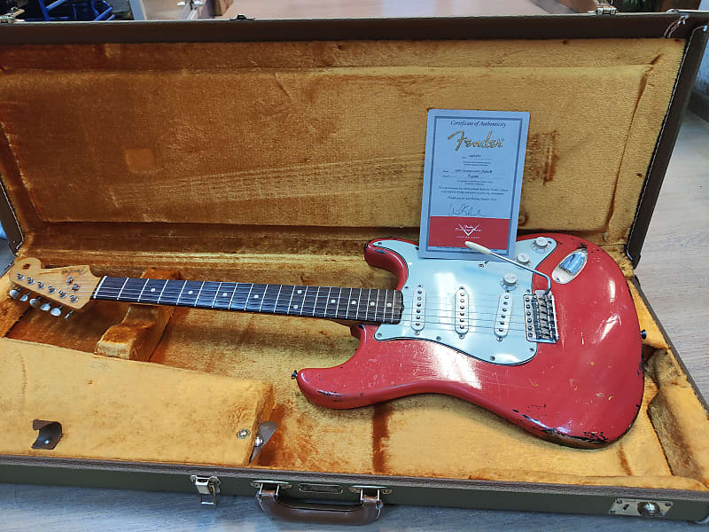 Fender Stratocaster Relic 1960 Custom Shop 2010 - Fiesta red | Reverb