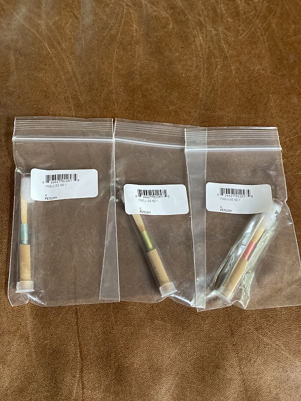 Stradella OBOEM Medium Oboe Reed 3-Pack | Reverb