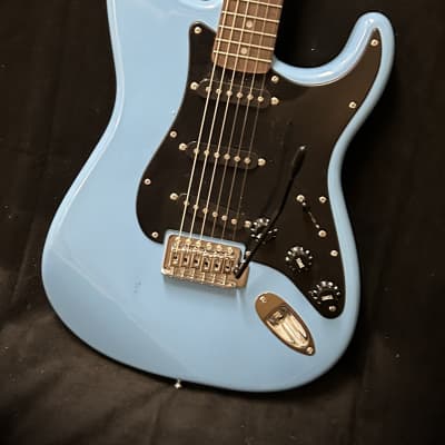 Fender Squier Stratocaster - Blue | Reverb