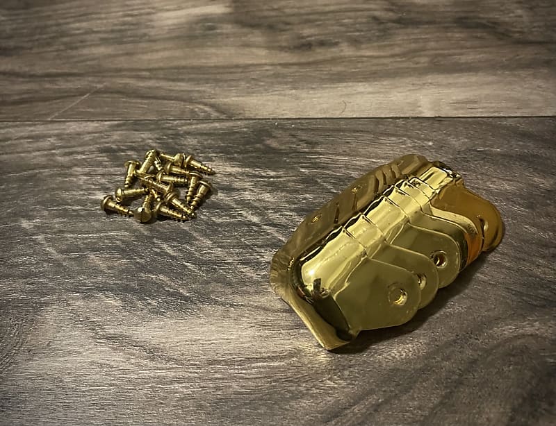 gold tone metal cabinet corners ( 8 ) | Reverb