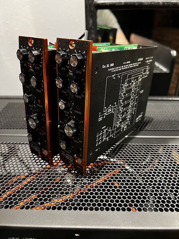 PAIR Moog The Ladder 500 Series Filter Module | Reverb UK