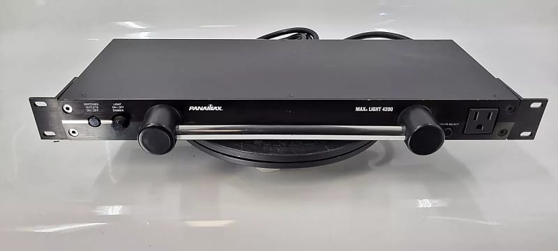 Panamax Max Light 4200 ML4200 Surge Protector 9 Outlet - | Reverb