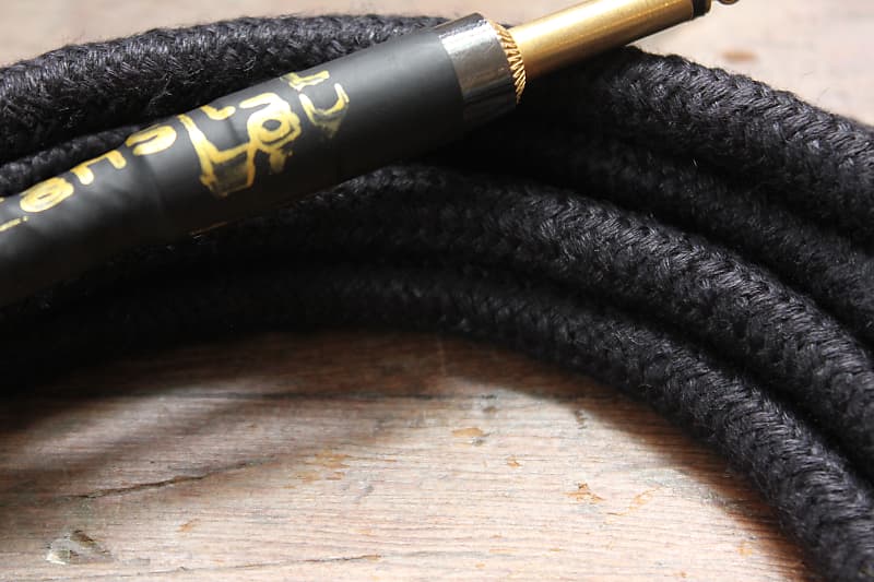 DPAT 10 ft Instrument Cable - Right Angle to Straight | Reverb Canada