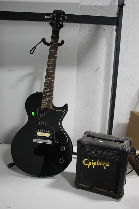 Epiphone Junior Model Electric Guitar with Amp Black | Reverb