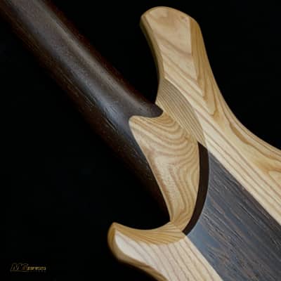 MGbass Infinity Ghost 6 strings 2024 fretless piezo pickup | Reverb