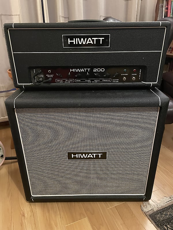 Hiwatt DR201 Bass Amp and SE410f Speaker Cabinet | Reverb