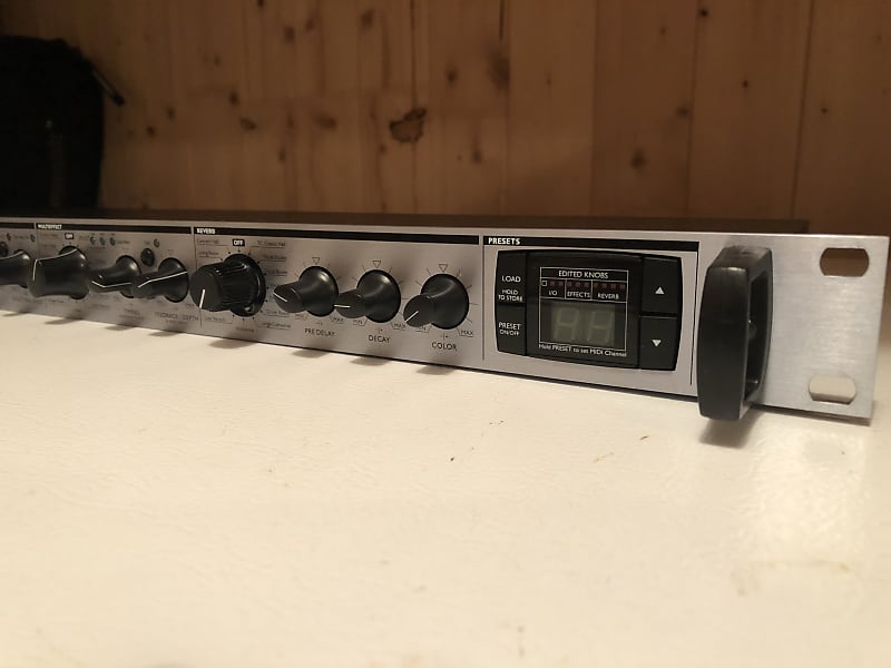 TC Electronic M300 Dual Engine Effects Processor | Reverb