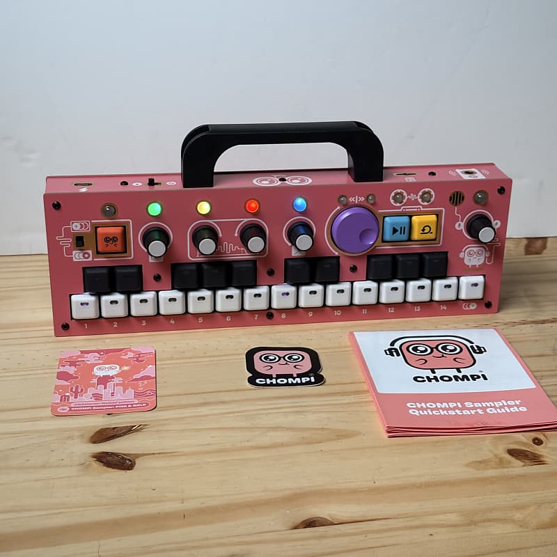 Chompi Super limited Pink | Reverb