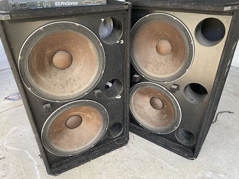 Peavey SP 218 (pair of 2) | Reverb