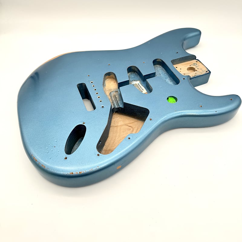 Fender Road Worn 60s Stratocaster Relic Body Nitro 24051 | Reverb