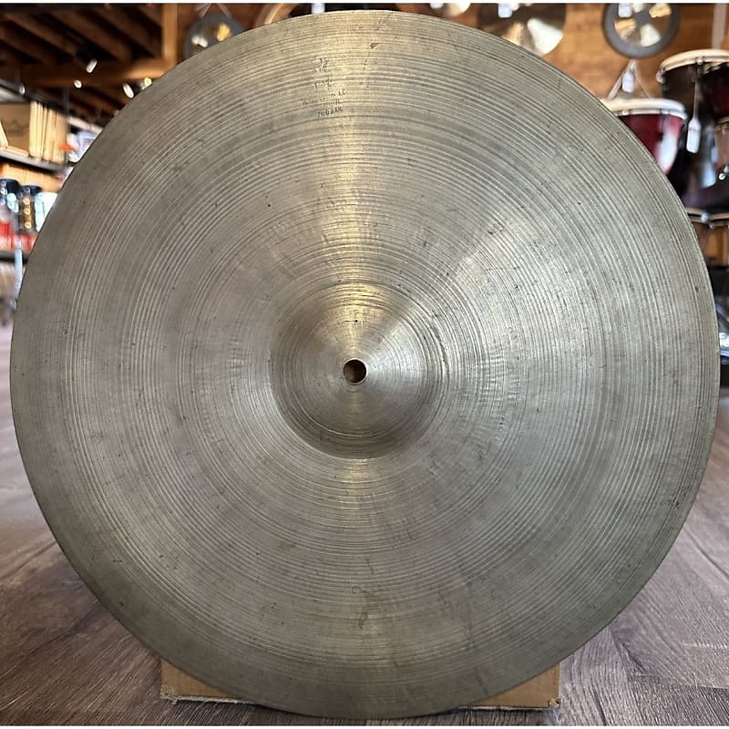 Used Vintage K Istanbul Zildjian Cymbal 15 - 925 grams | Reverb Canada
