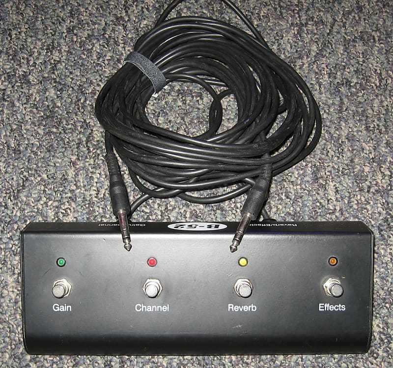 B-52 AT-100 4-Button Amp Footswitch 2000's - Black | Reverb