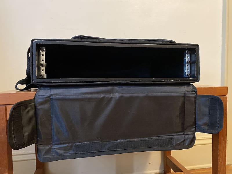 Kaces 3 2U Portable Padded Effects Rack Case / Gig Bag. | Reverb
