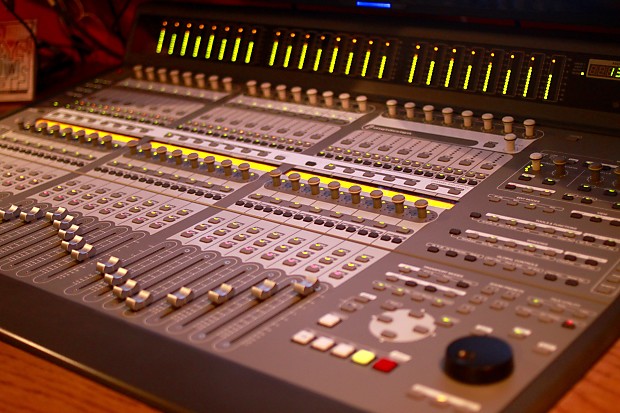 c24, C|24 digidesign - Avid control surface for ProTools. | Reverb