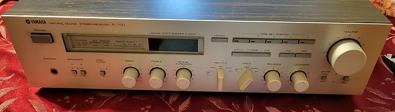 Yamaha R700 Tested, works great | Reverb