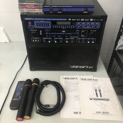 VocoPro Gigman plus all in one karaoke machine with VHF-3000 | Reverb