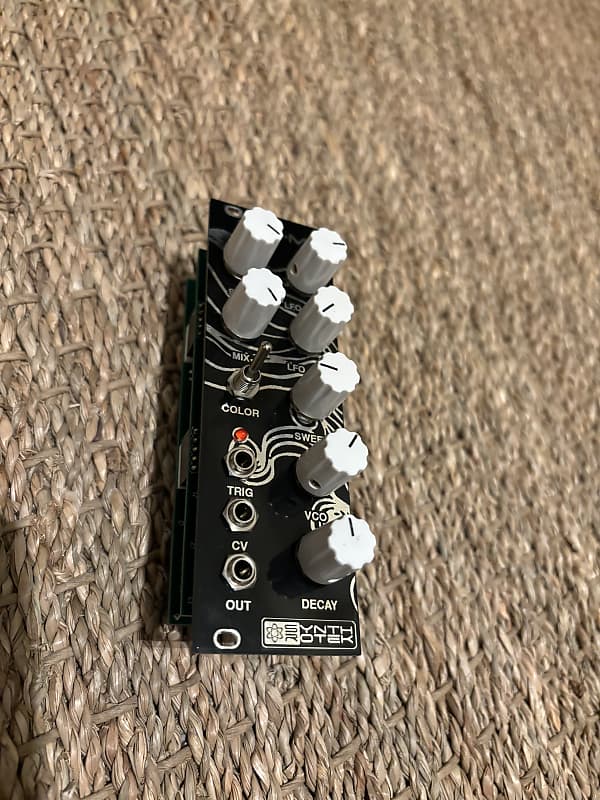 Synthrotek DS-M - Black | Reverb