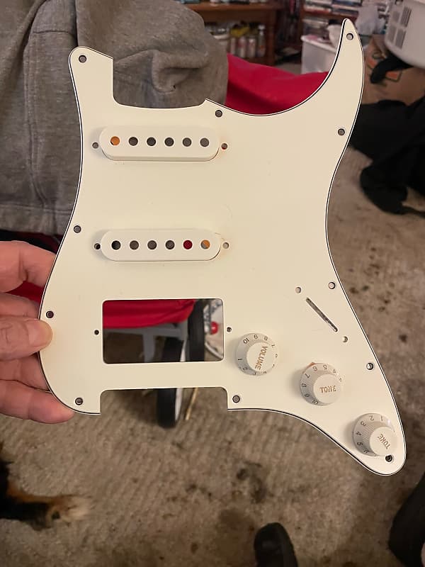 Warmoth 11 Screw Parchment Pickguard 2023 - Parchment | Reverb