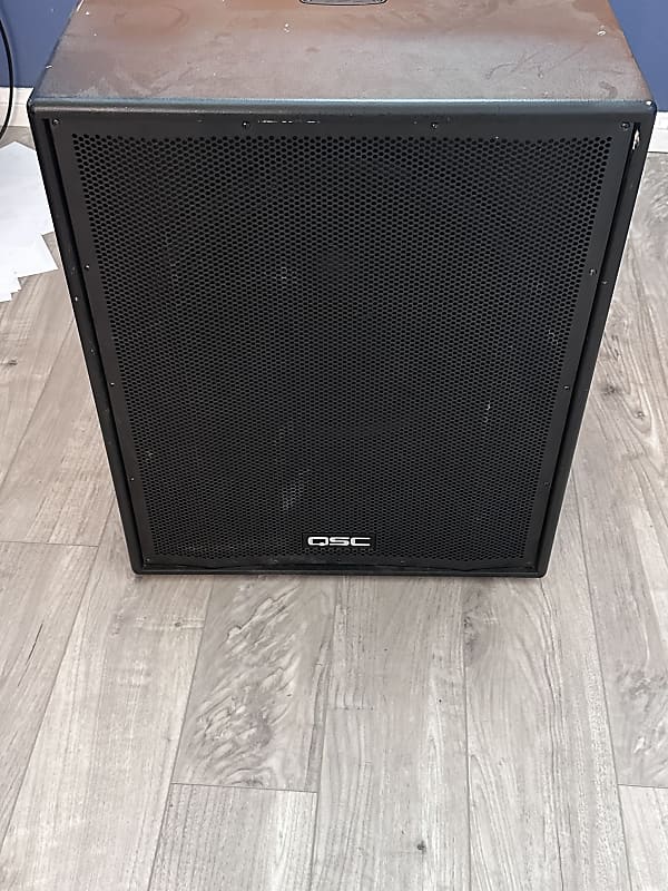 QSC HPR181i - Black | Reverb