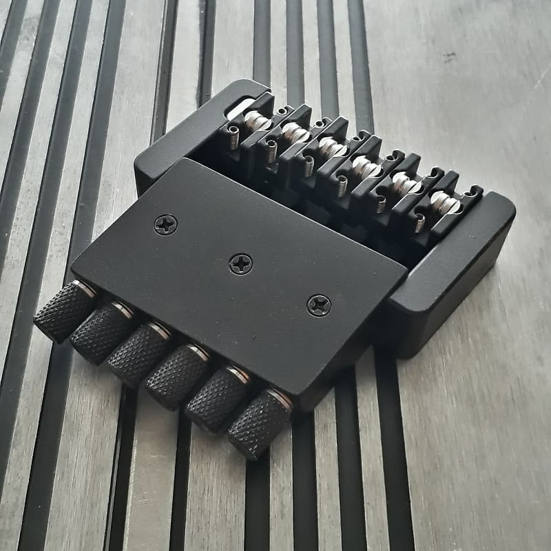 Custom Designed "Steinberger-Styled" Multi-Scale Hardtail | Reverb UK