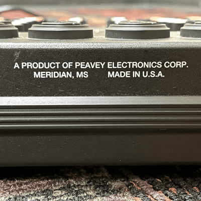 Peavey Unity 1000 12 Channel Mixer | Reverb