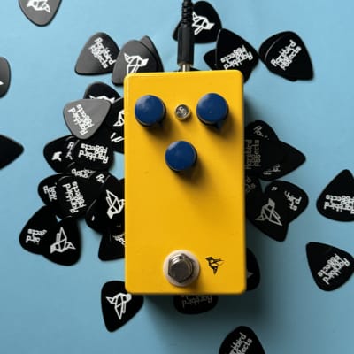 Rarebird effects- Parentheses Fuzz mini w LM308 (read | Reverb Canada