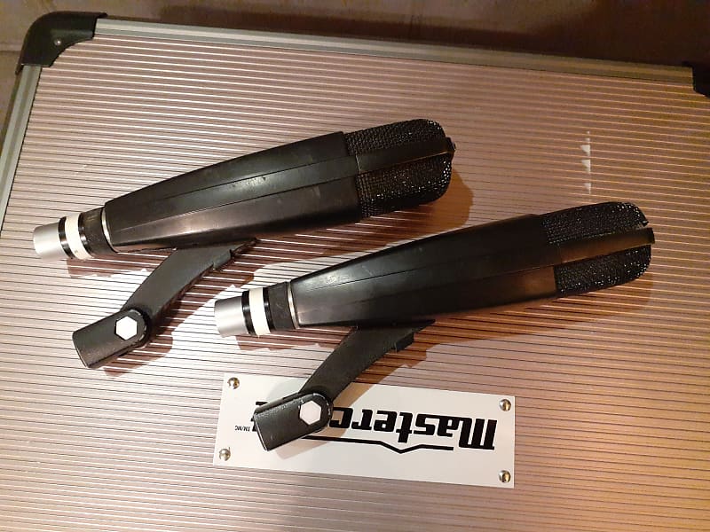 Sennheiser MD 421-U-4 Pair | Reverb