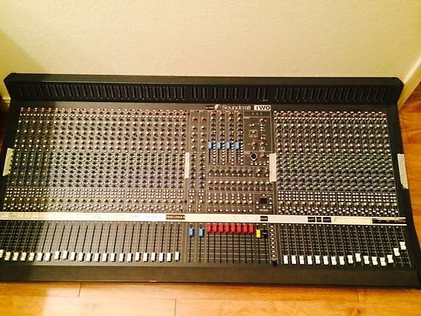 Soundcraft Series Two 40-channel Mixer | Reverb