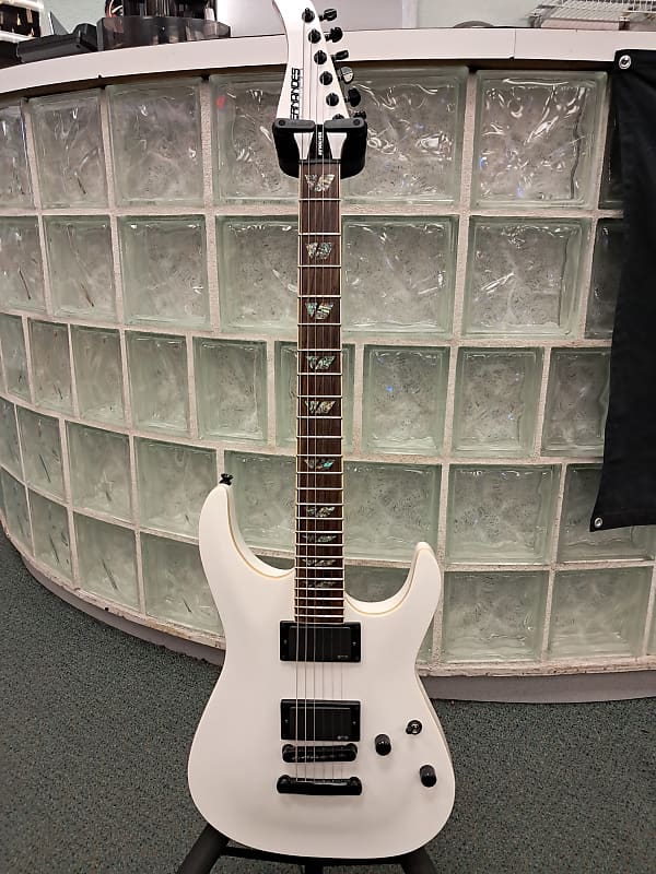 Fernandes Revolver - White | Reverb