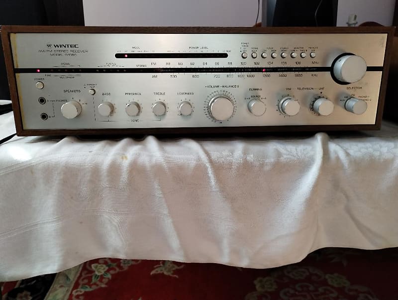 Wintec R1060 stereo receiver in excellent condition - 1980's | Reverb