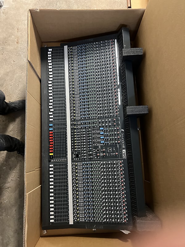 Soundcraft Series Two 40 Channel Mixer | Reverb