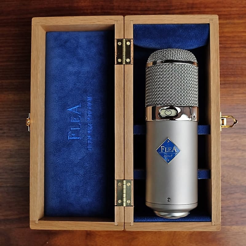 Flea 48 Superfet Microphone | Reverb