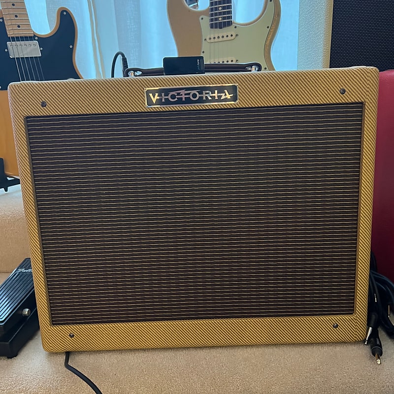 Victoria Vicky Verb 2021 Tweed 5W / 15W | Reverb UK