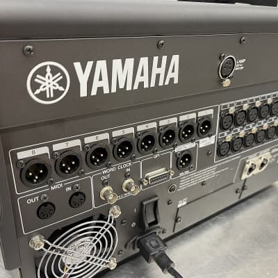 Yamaha QL1 16 Channel Digital Mixer | Reverb
